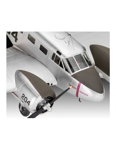 Revell Beechcraft Model 18 (1:48)
