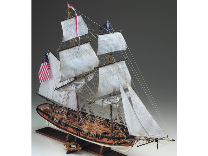 COREL Eagle Brig 1812 1:85 kit