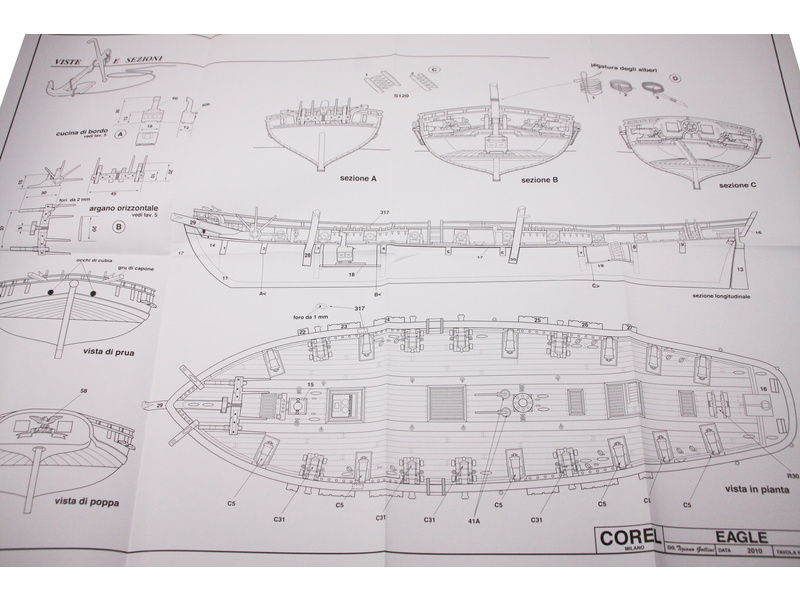 COREL Eagle Brig 1812 1:85 kit
