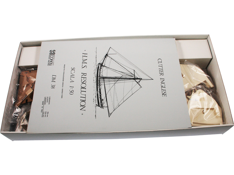 COREL H.M.S. Resolution 1700 1:50 kit