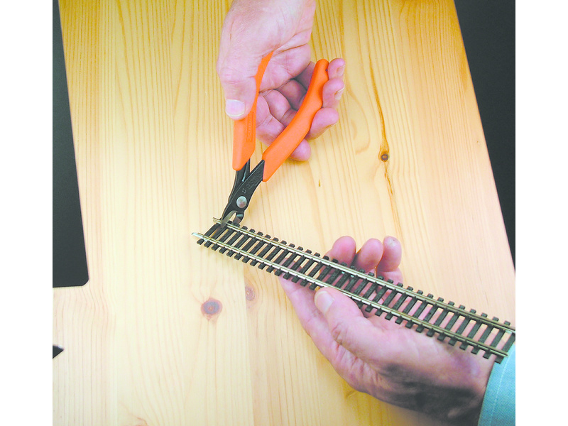Modelcraft Track Cutter